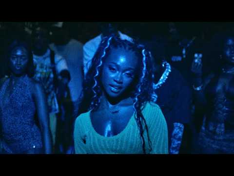 Cholita & Popcaan - Never Come Down (Official Video)