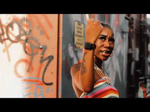 SHANTII- WHO SLIDING FT.STACEYBEALZJR (official video)