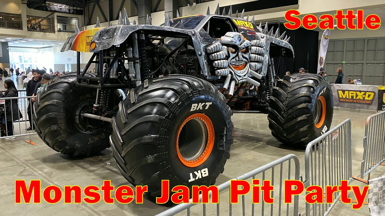 V#342 MONSTER JAM Pit Party 2022 at Lumen Field in Seattle, WA ...