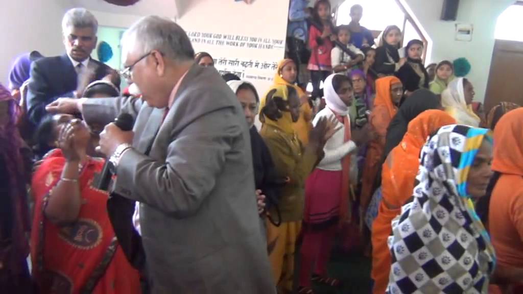 MIRACLES DURING WORSHIP IN INLF 19 ANNIVERSARY - YouTube