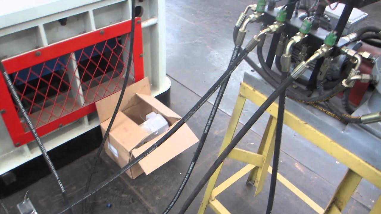 For two roller--Pellet Machine Lubrication System - YouTube