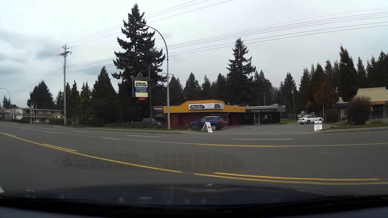 How To Use a Center Turn Lane (For Dummies) - YouTube