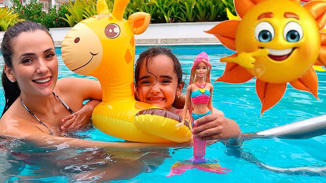 Bia Lobo Vlog Dia de Sol na Piscina Vlog Sunny Day at the Pool - YouTube