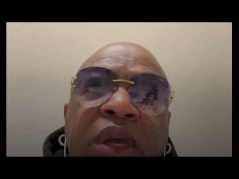 Druski and birdman get into it on iG Live over record label name - YouTube