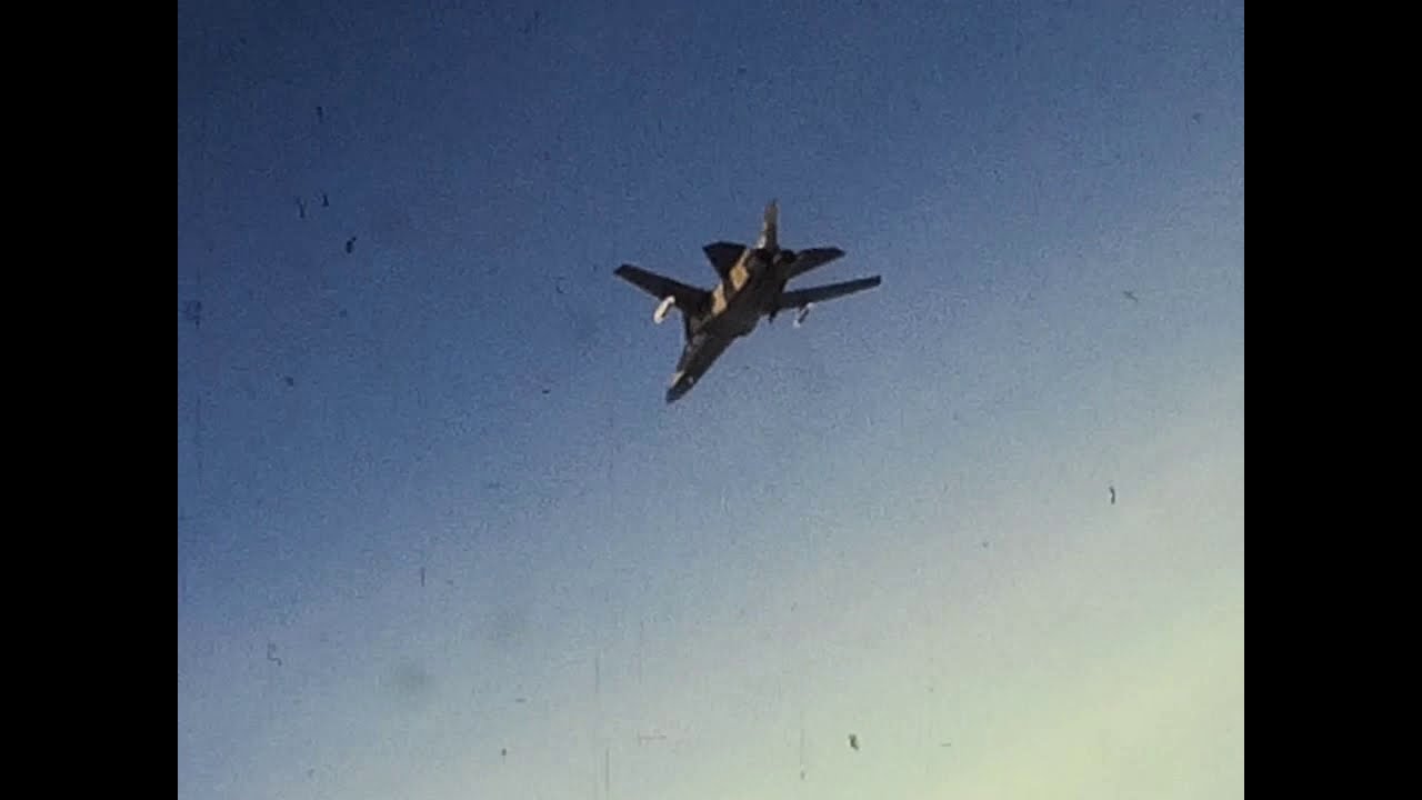 The General Dynamics F-111 Aardvark - Bombing Mission - YouTube