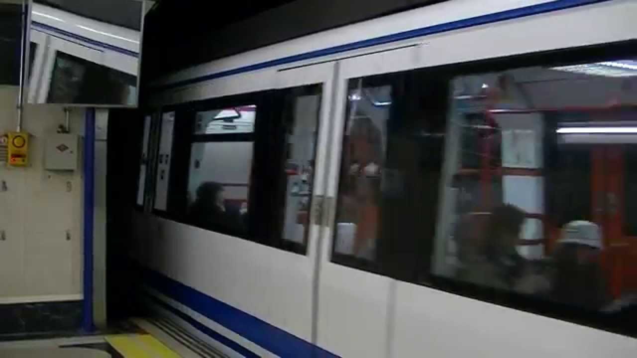 Metro de Madrid 6000 por Sainz de Baranda - YouTube