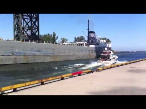 Lift bridge Hamilton - YouTube