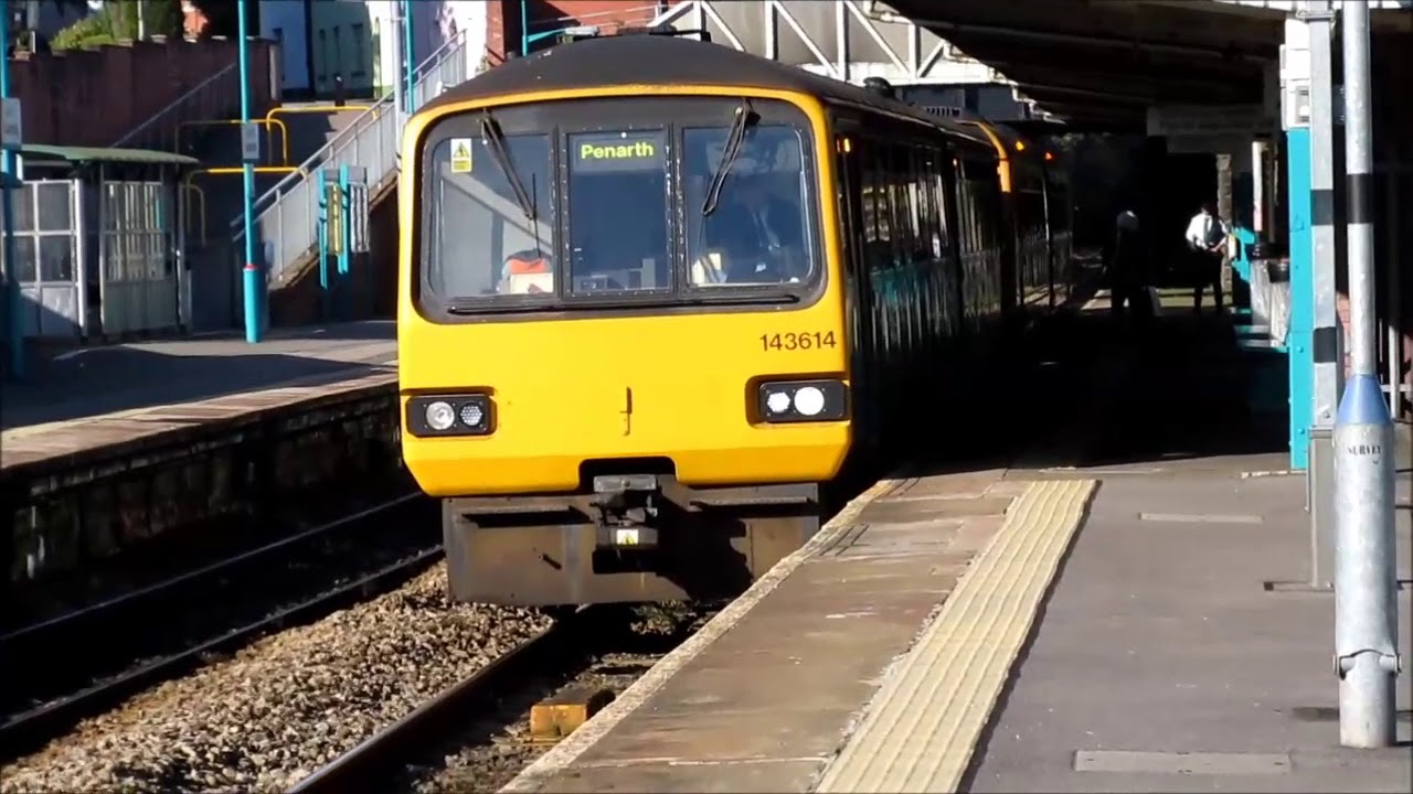 Caerphilly Station 06/10/2017 - YouTube