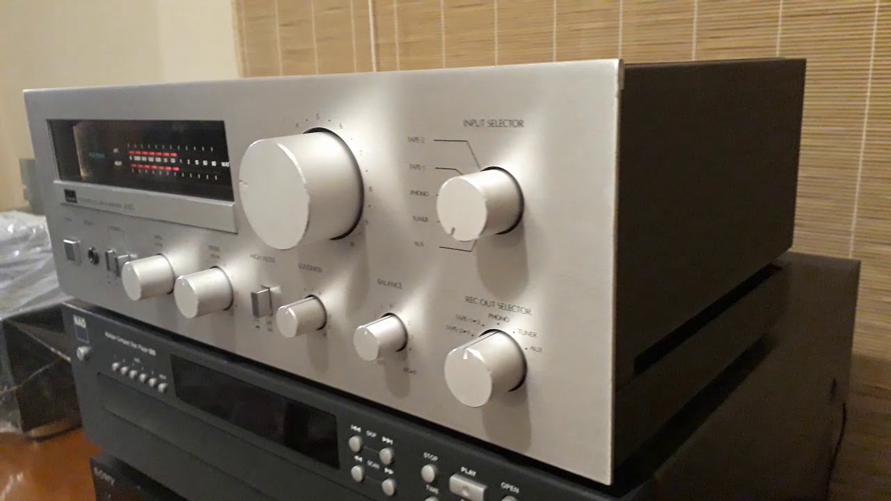 SANSUI A-60 - YouTube