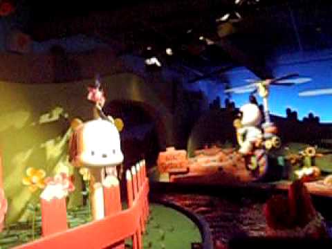 Sanrio Puroland Boat Ride (Hello Kitty) - YouTube