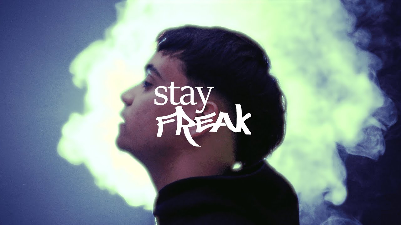 STAYFREAK - COS X GAVETTI (VISUALIZER) - YouTube
