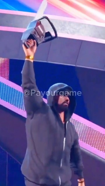 EMINEM ON WWE #eminem #games #slimshady - YouTube