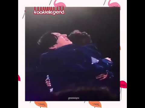 Jungkook 'un Hyunglarına Sarılışı ( Çok Tatlı )❤