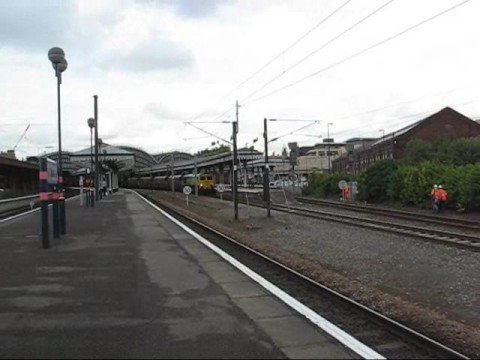 Freightliner/Shanks 66522 at York on coal (04/09/2008) - YouTube