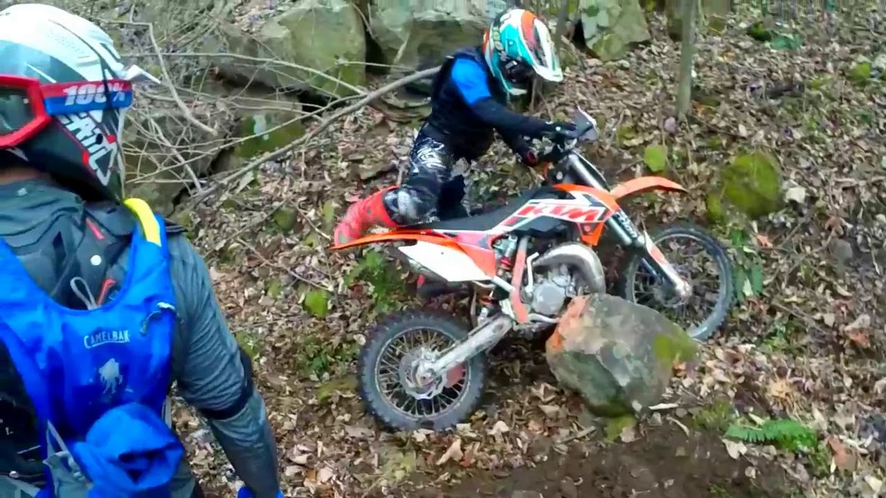 Friends and Dirtbikes = Fun - YouTube