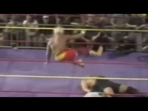 Hulk Hogan last leg drop - YouTube