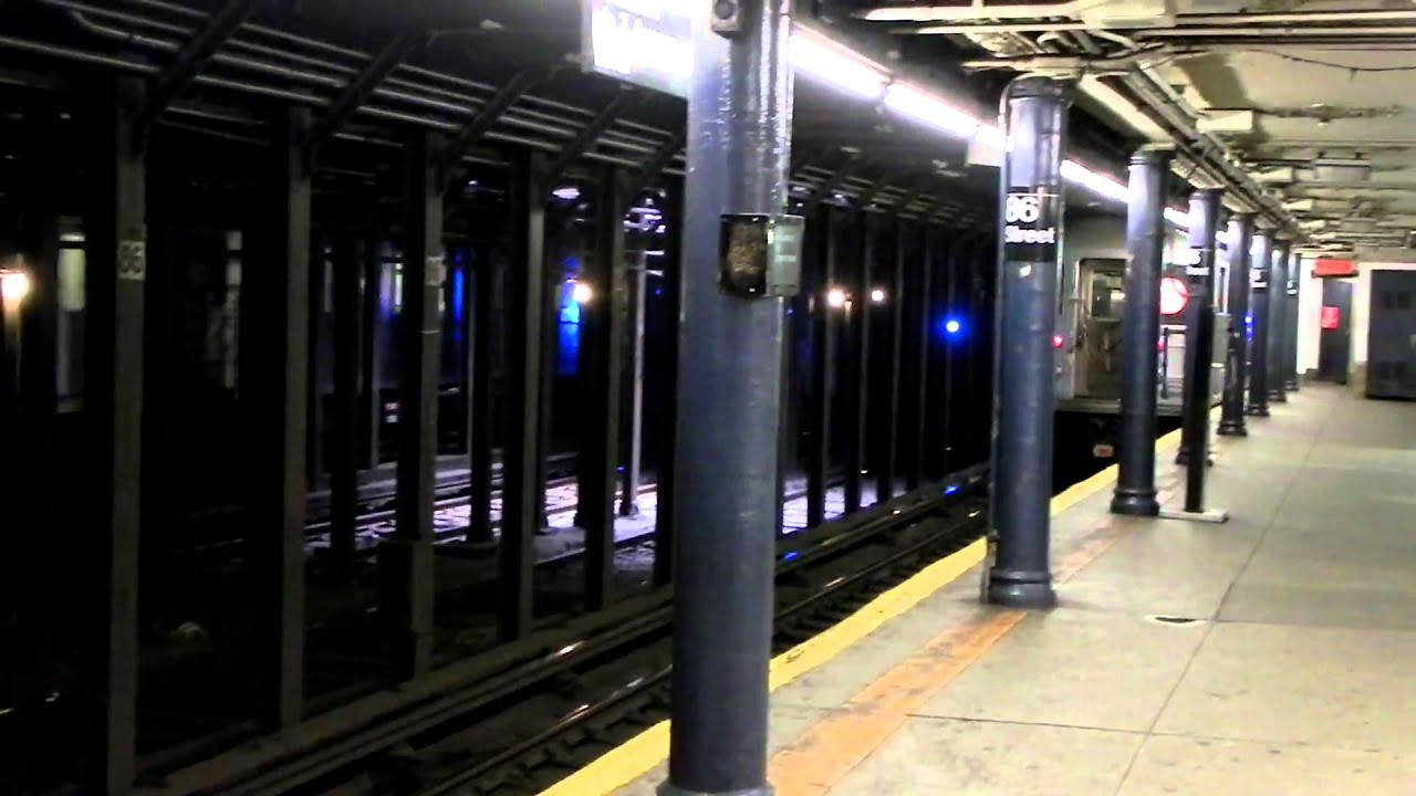 MTA NYC Subway 1 trains leaving 86th St - YouTube
