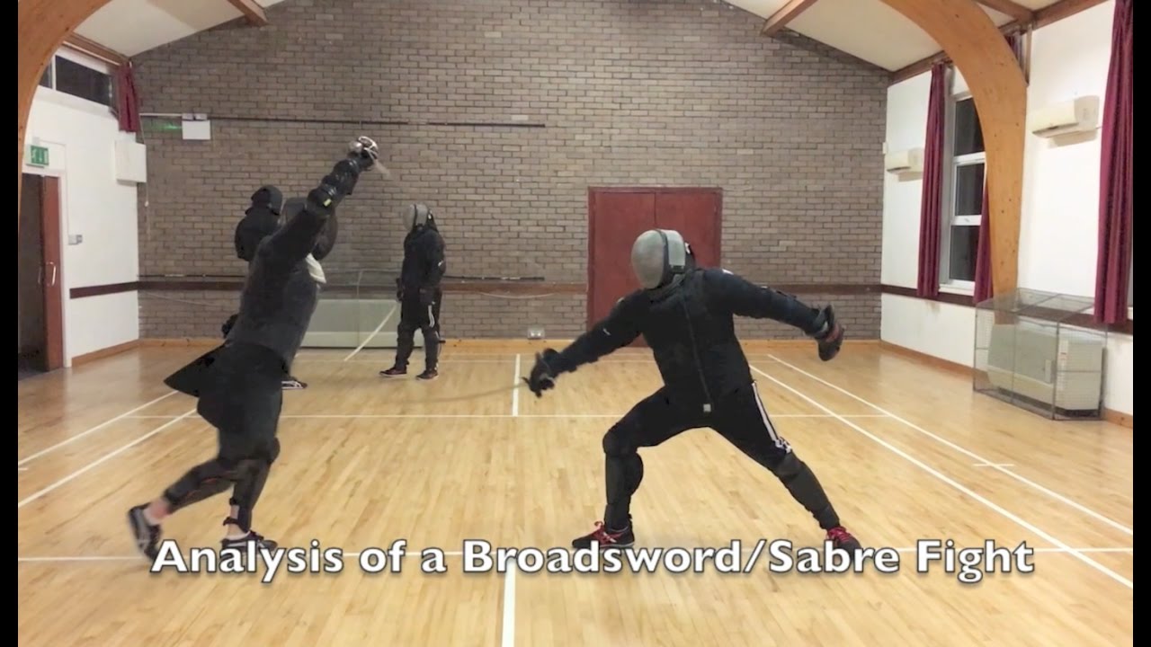 Analysis of a Broadsword and Sabre Fight - YouTube