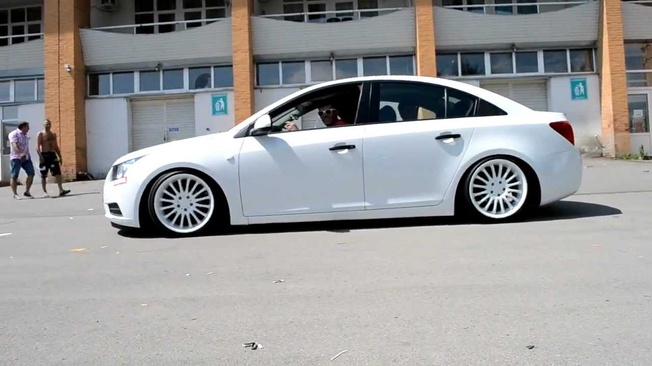 Cruze Na Pnevme - YouTube
