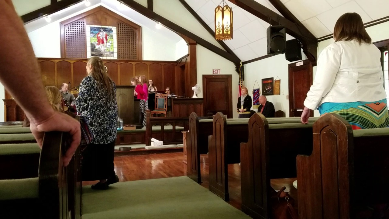 Church choir Sunday morning song 2 - YouTube