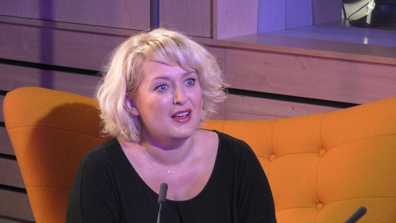 Miluše Bittnerová (Frekvence 1) - YouTube