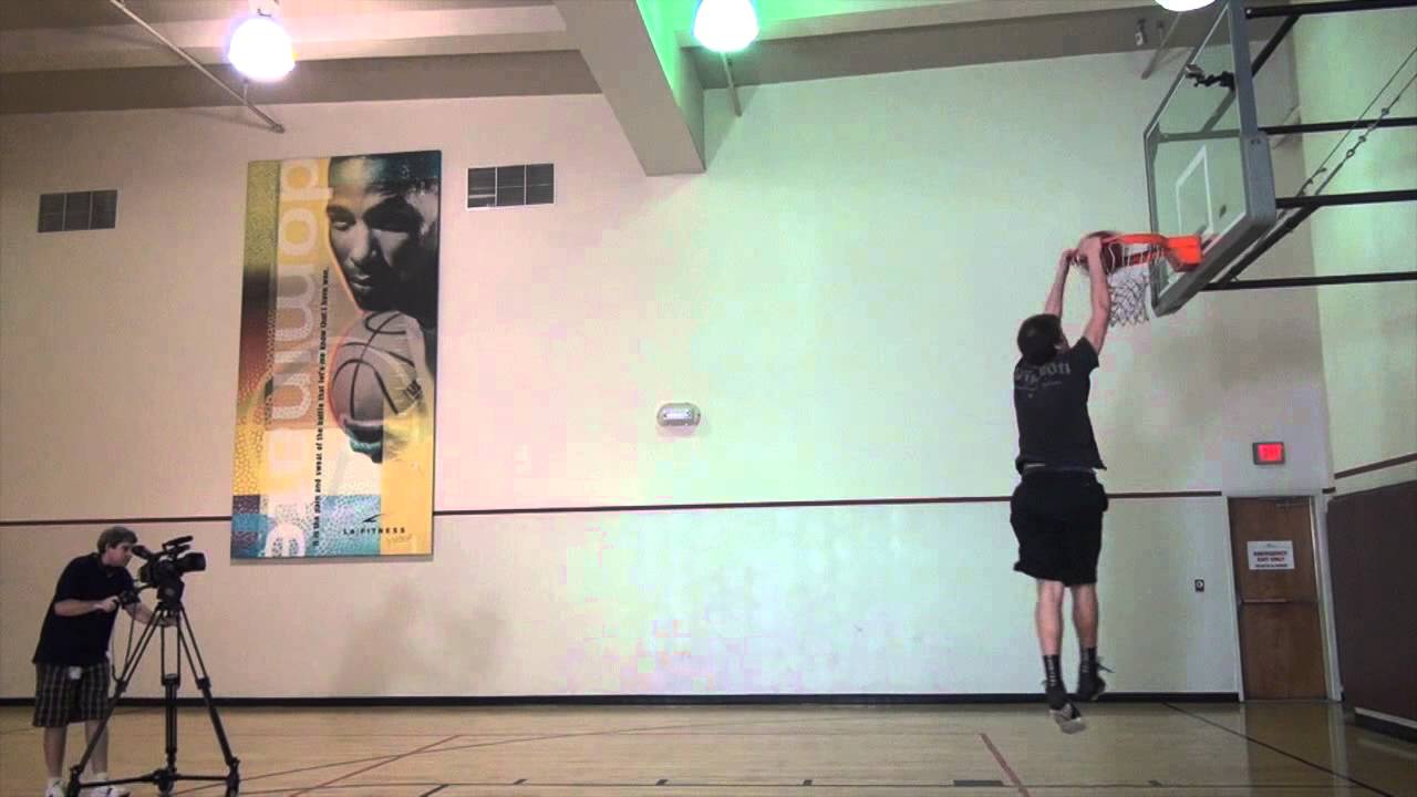 LA Fitness | "Two Handed Throw Down" | Ilya Ilyayev | Make Your Best ...