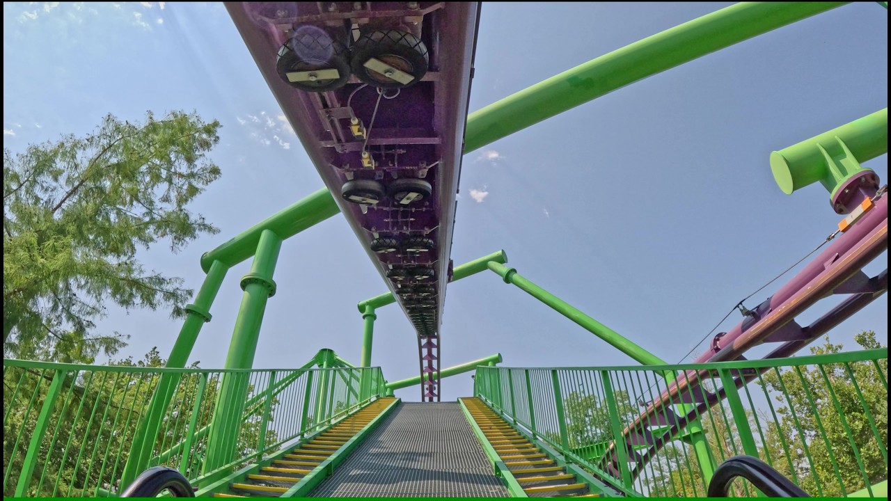Front Row POV | "Bat" Suspended Roller Coaster | Lagoon Amusement Park ...