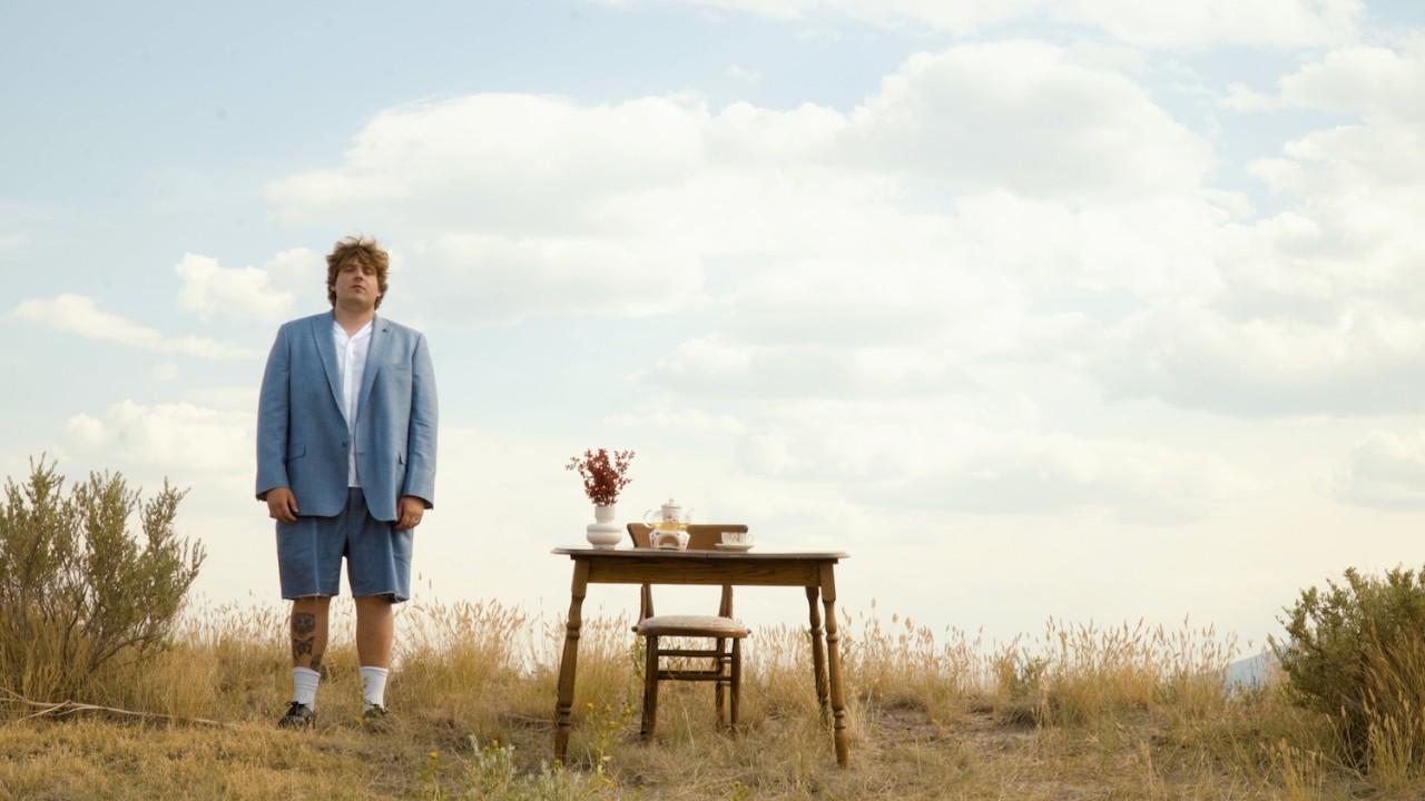 Isaac Quazzo - Loose Leaf (Official Video) - YouTube