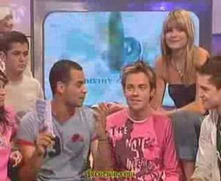 V - Girls Aloud - Thank You Desk - (MOM 13.11.04) - YouTube