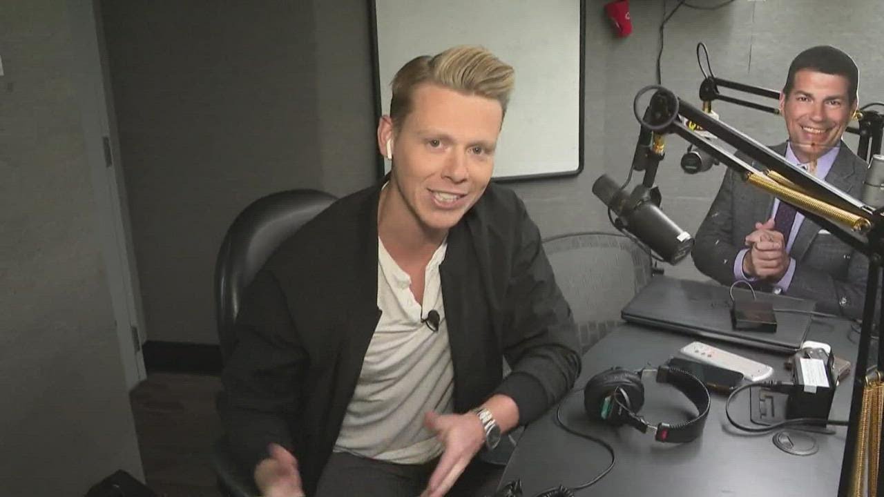 3News' Austin Love joins Q104 in Cleveland as guest host with Morgan Wright - YouTube