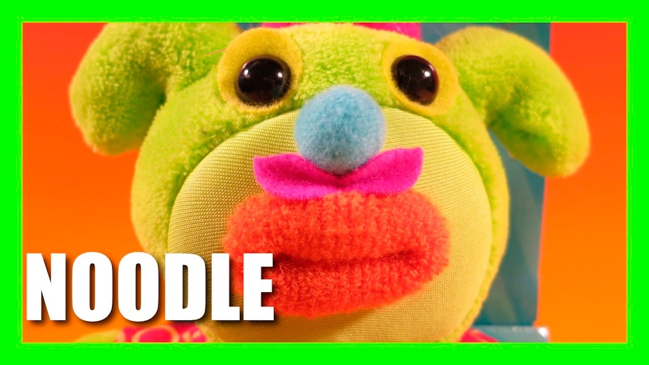 Sing-A-Ma-Lings Noodle Sings On Top Of Spaghetti - Huggable ...
