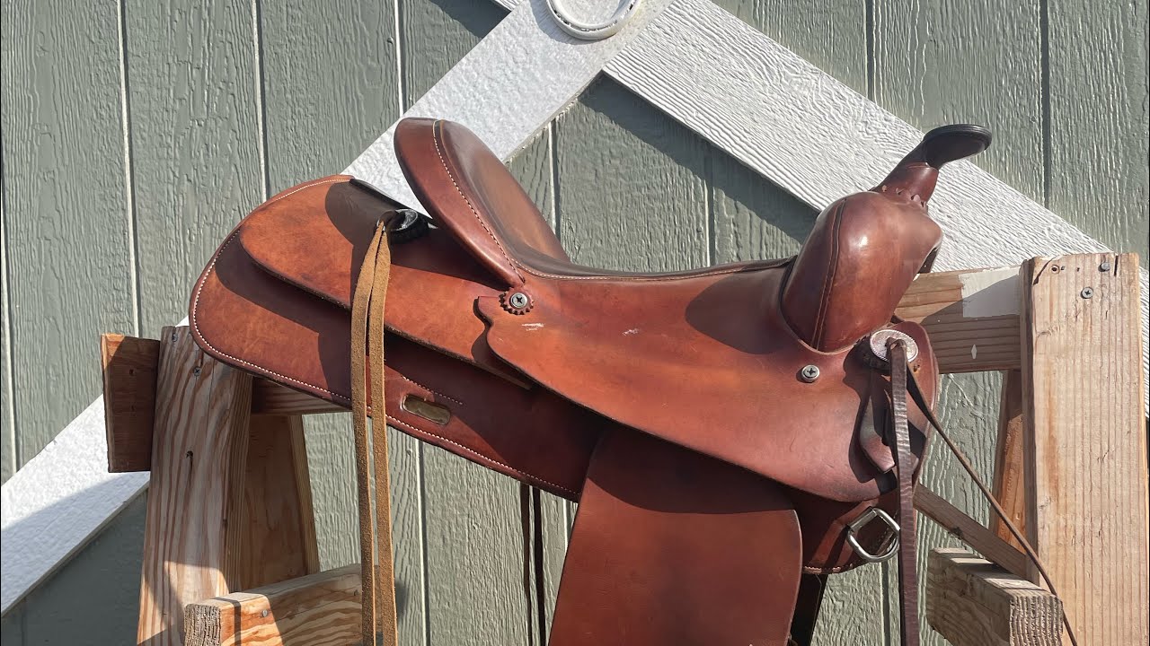 Tack room clean out - YouTube