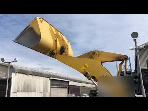 K00005398 KOMATSU WHEEL LOADER WA40-8 - YouTube