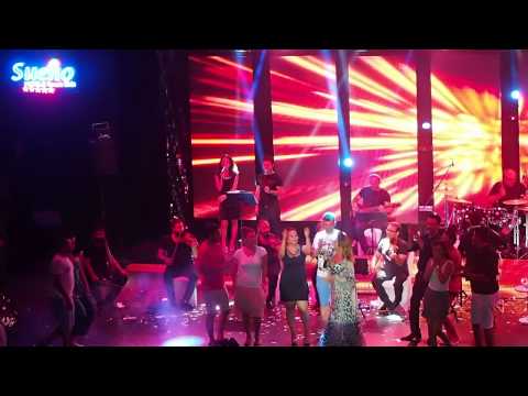 Sibel Can - Sueno beach balayı çiftleri