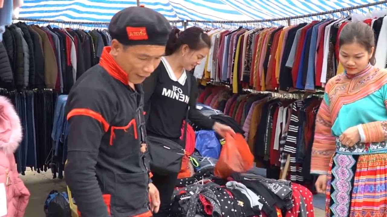 Hài xuân 2020 - YouTube