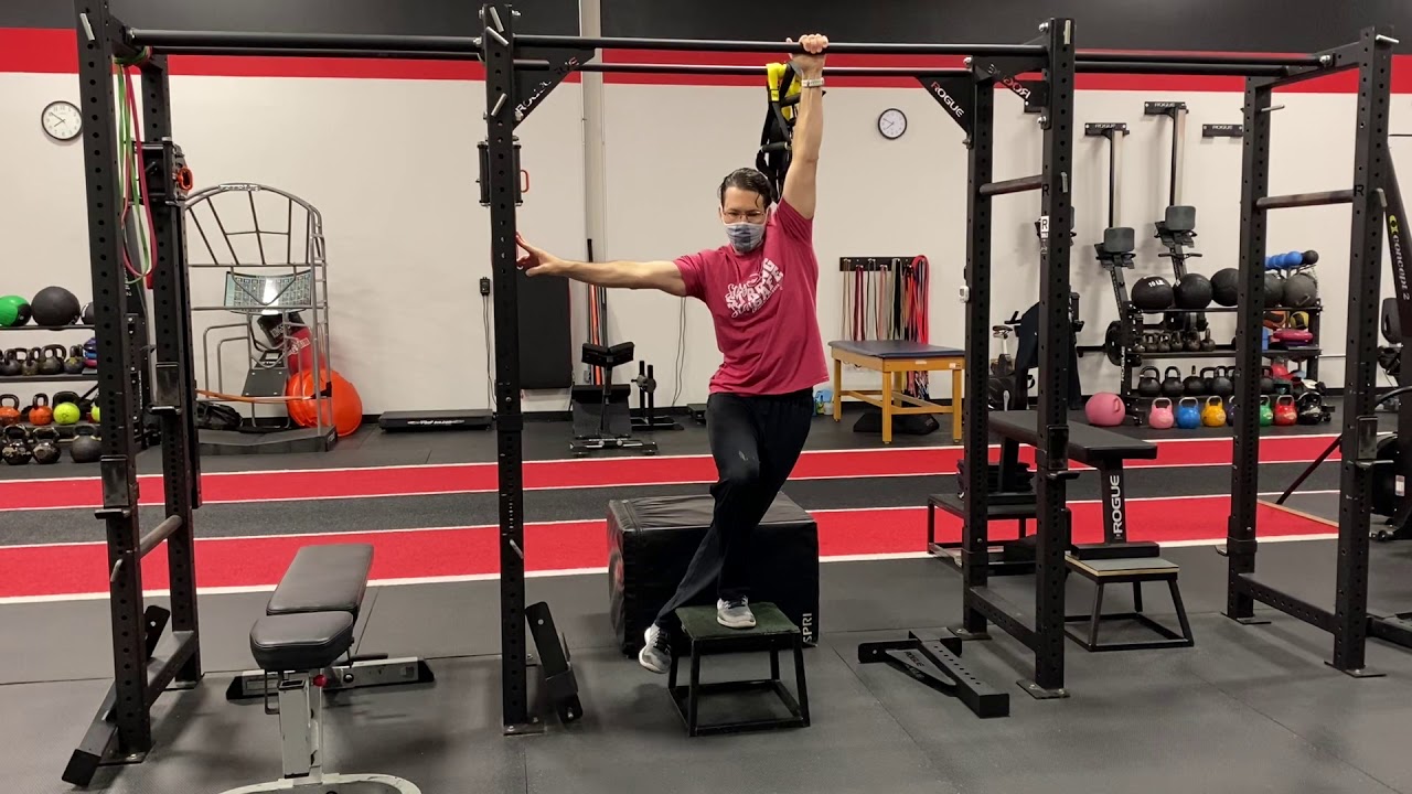 Hanging Step Down QL Stretch - YouTube