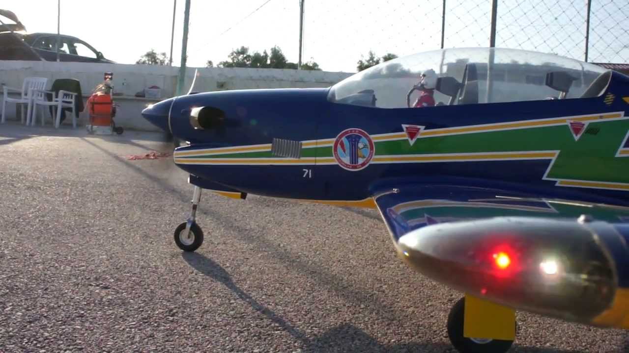 TUCANO COMPOSITE RC - YouTube