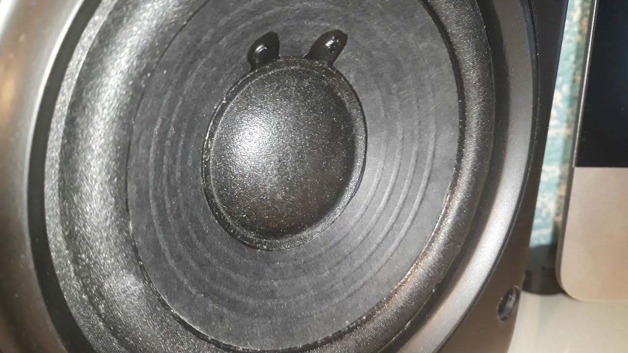 Sony 3 Way Speaker Time Alignment System Bass Test - warning extremely ...