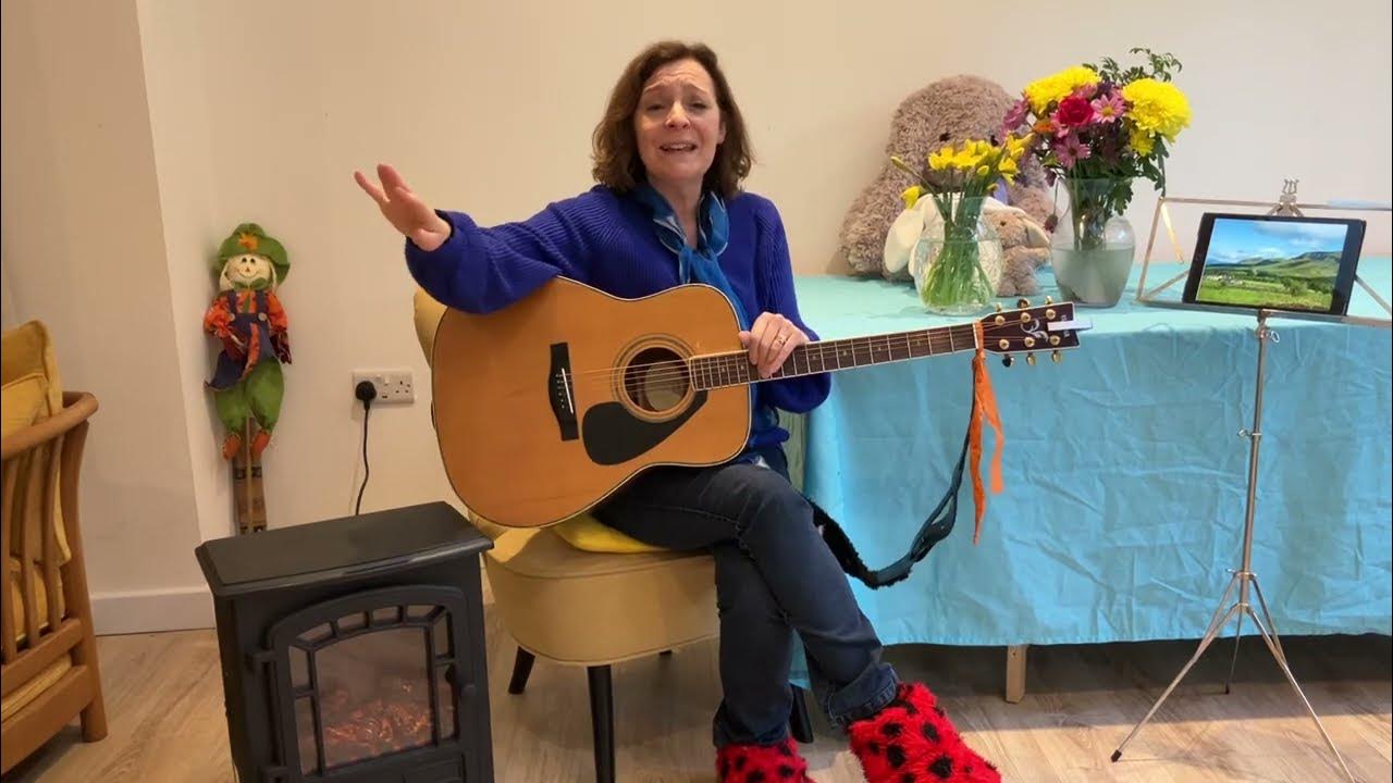 I like the flowers I like the daffodils | Mrs Furryboots Spring ...