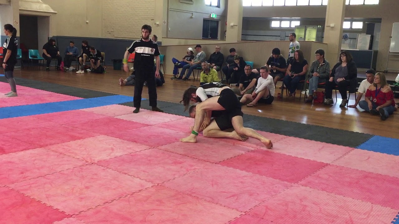 97kg Novice Adult Nogi - Harry Pascoe Vs. Callum Berechree - YouTube