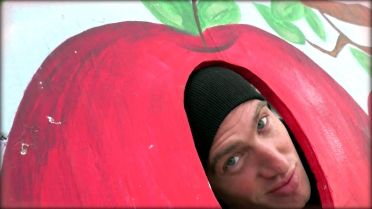 Isaac Knox- Automatic Autumn Addict (live music video) - YouTube