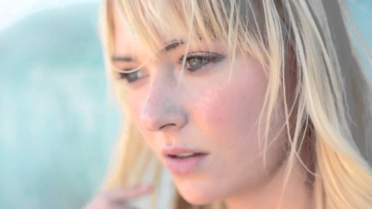 Charne Joubert, short clip - YouTube