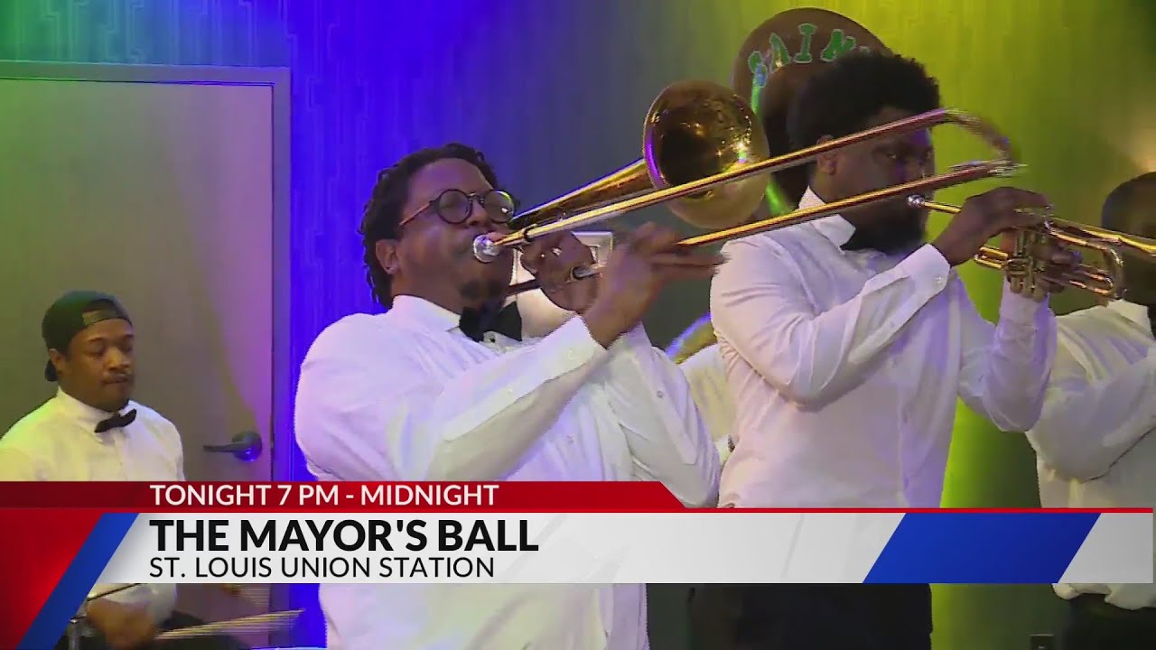 Preparing for the Mayor's Ball - YouTube
