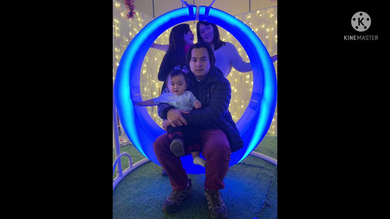 The World’s Largest Indoor Christmas Festival~ Glow Saskatoon~ #Glow # ...