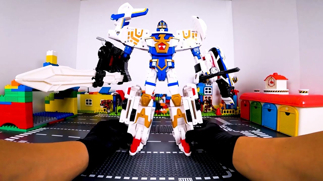 헬로카봇 케이캅스 4단 합체!! Hello Carbot K-Cops 4 Stage Combined!! - YouTube