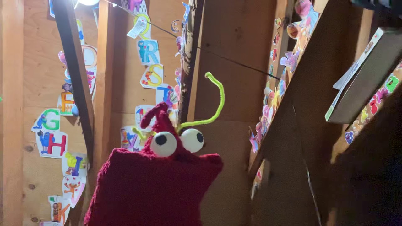 Yip Yip Martians Sing Zizzy Zoomers - YouTube