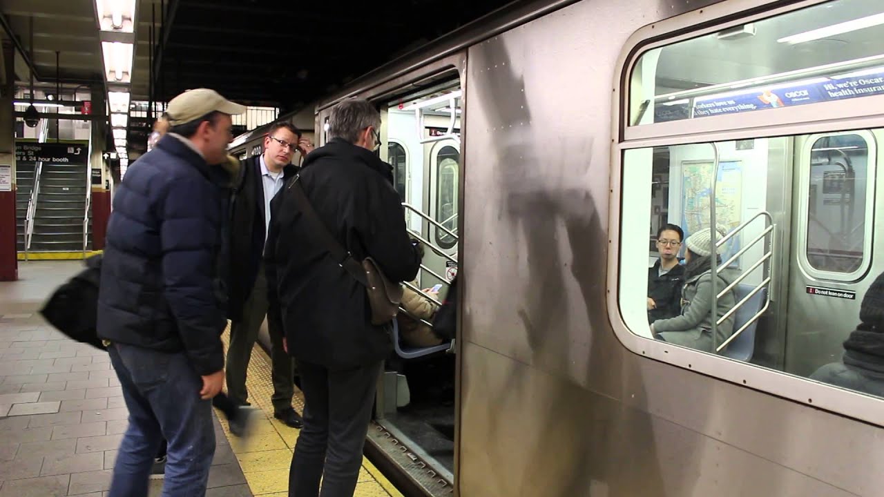 MTA NYC Subway: R142 (4) at Brooklyn Bridge - YouTube