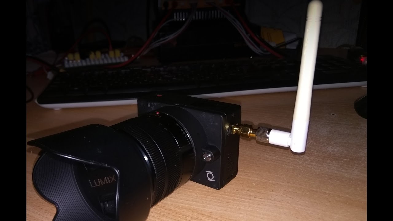 Z Camera E1 external antenna extends WiFi range - YouTube