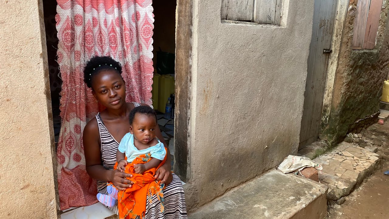 Single mother at 15years of age. African village lifestyle - YouTube