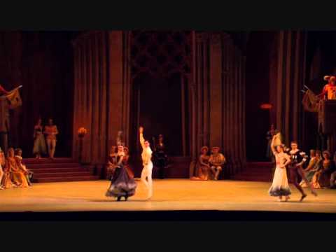 Swan Lake (P. I. Tchaikovsky) Mariinsky Theatre - Black swan Odile's ...